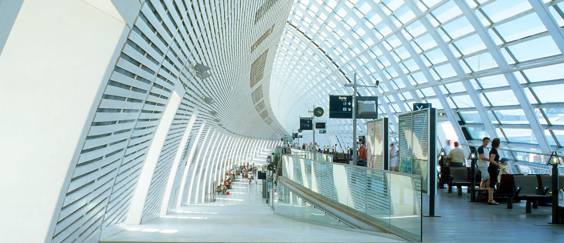 Avignon high-speed train station - AREP